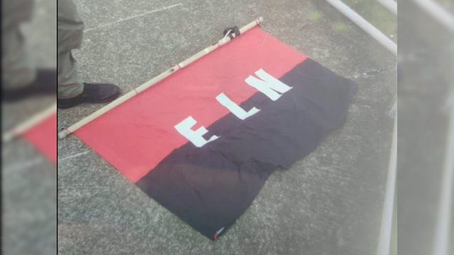 Colombia: Hallan bandera del ELN en Bogotá y activan operativo de seguridad