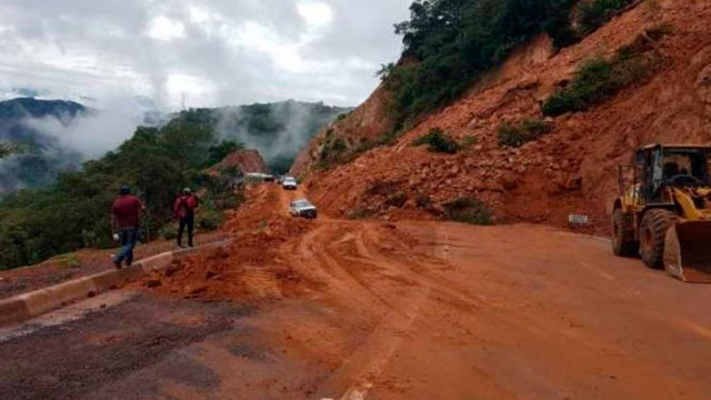 Inicio de obras en el tramo Río Isiri – La Central, 18 de los 30 ...